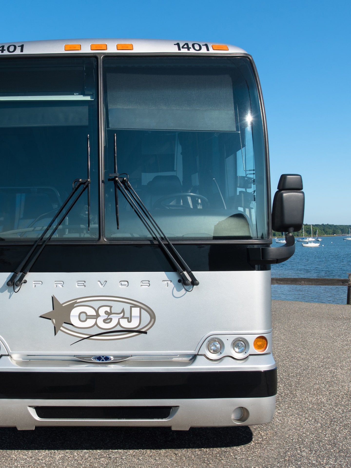 Commute to Boston with C&J Bus Lines | Commuter Passes to South Station